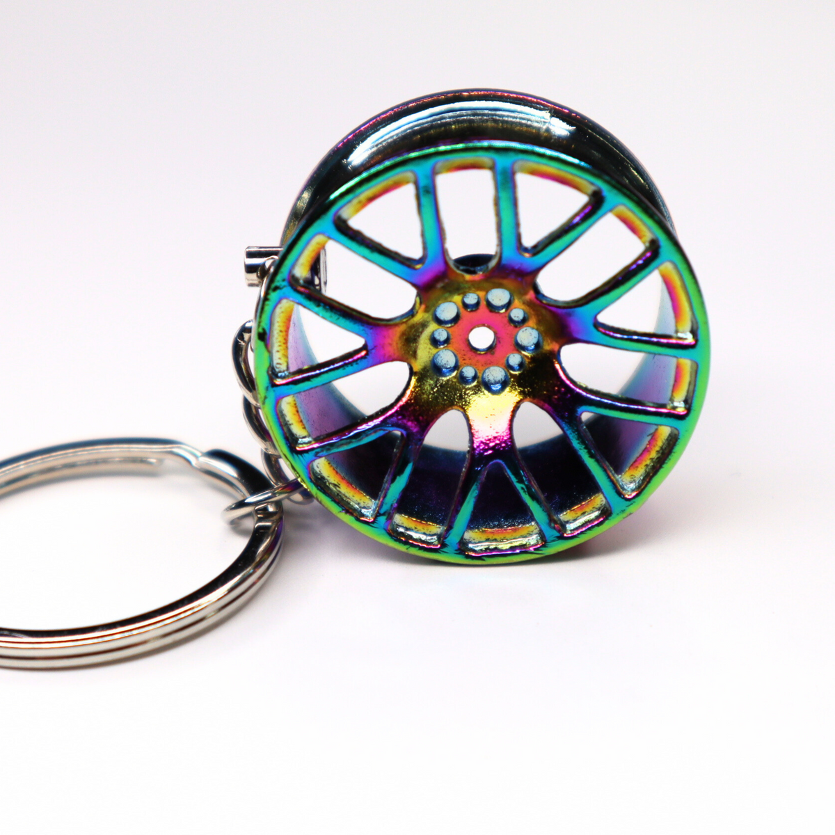 Metal Wheel Rim Keychain – Choose from 4 Colours — Emerald Struts
