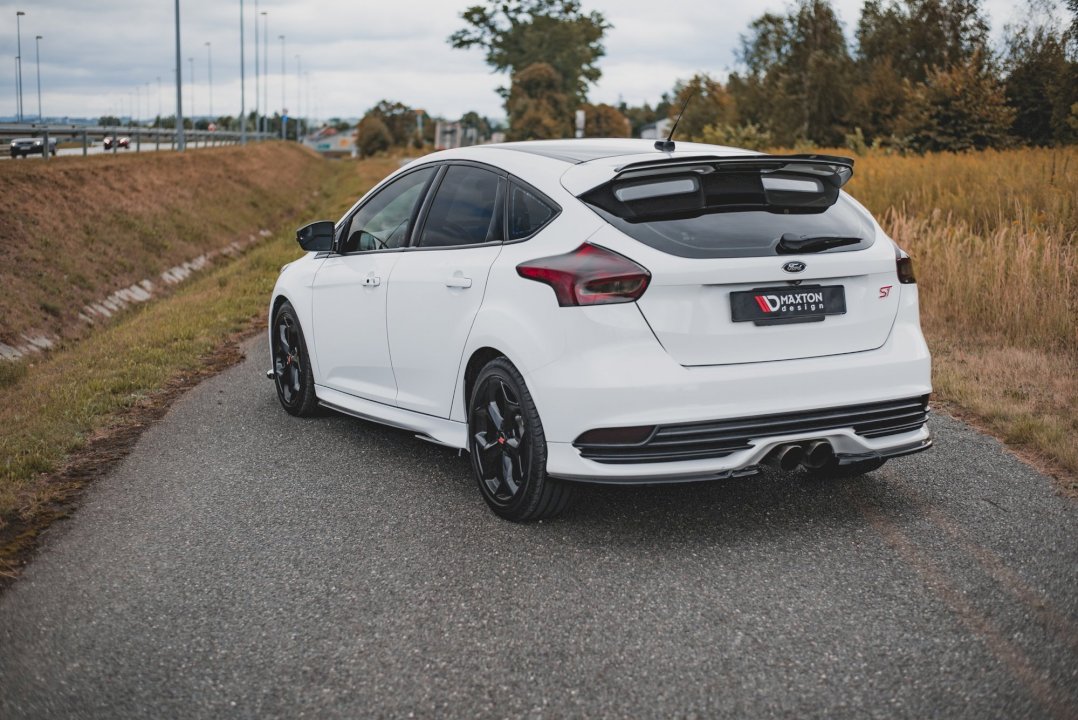 REAR SIDE SPLITTERS V2 FORD FOCUS ST MK3 FACELIFT (2015-2018) — Emerald ...