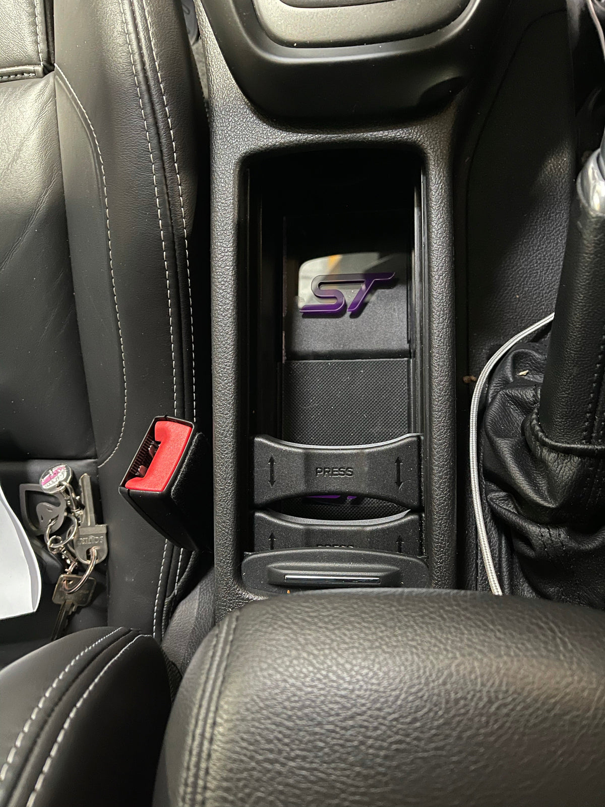 MK3 Focus Facelift - Cup Holder Inserts With Logo — Emerald Struts